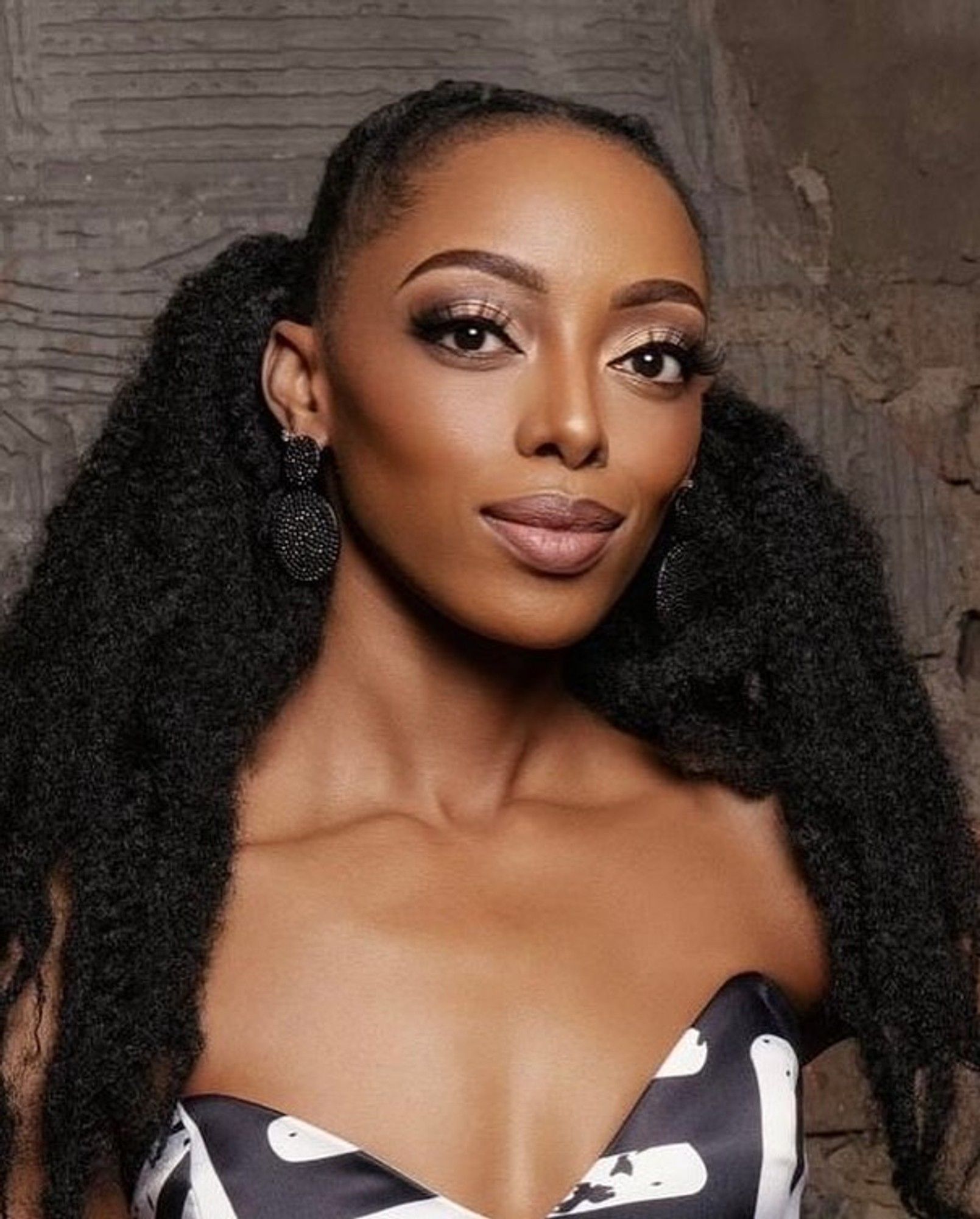 Crowning glory: Tshego Gaelae shatters barriers as first black Mrs ...