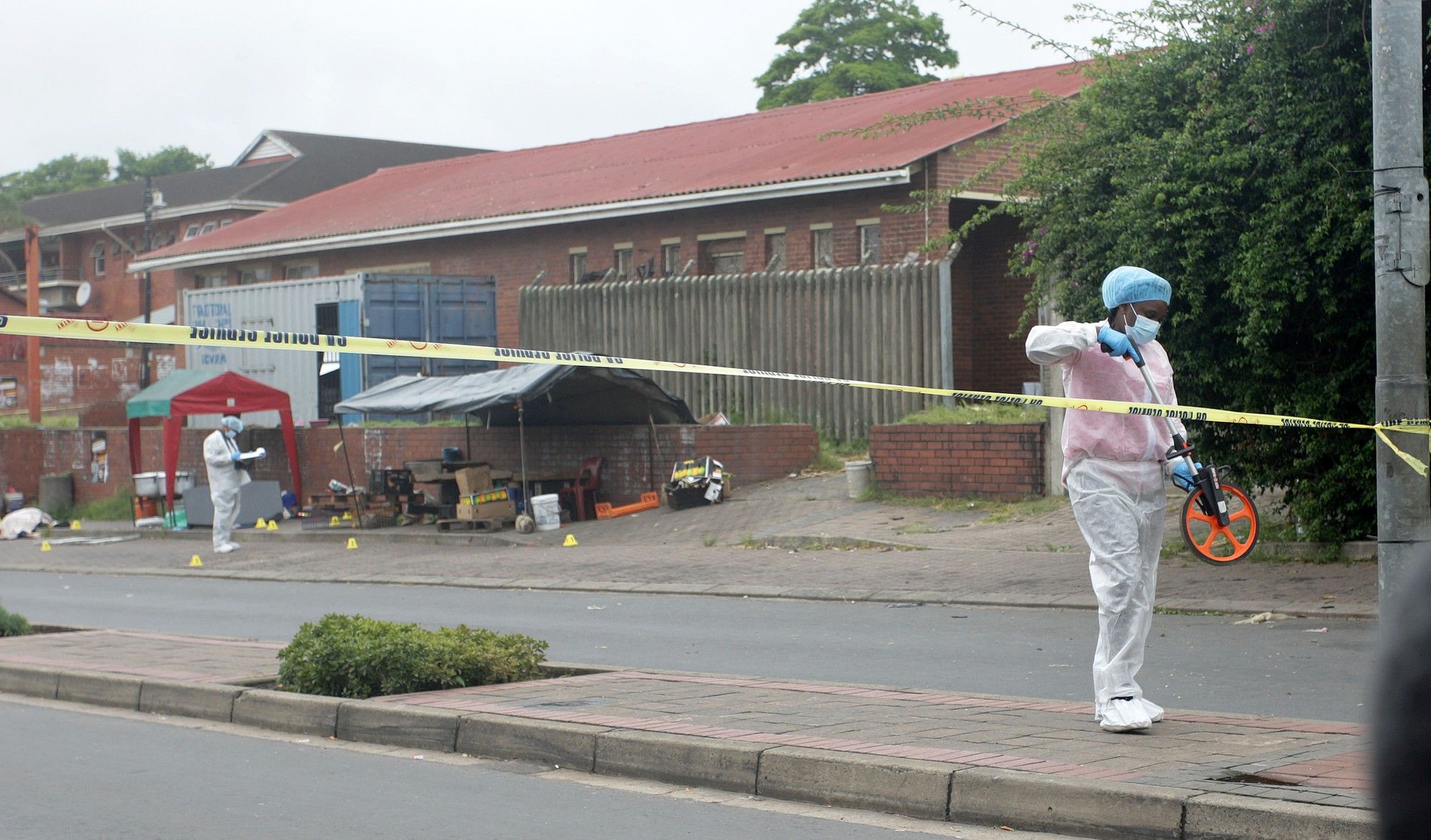 Fear grips Durban street vendors as extortion gangs target popular food ...