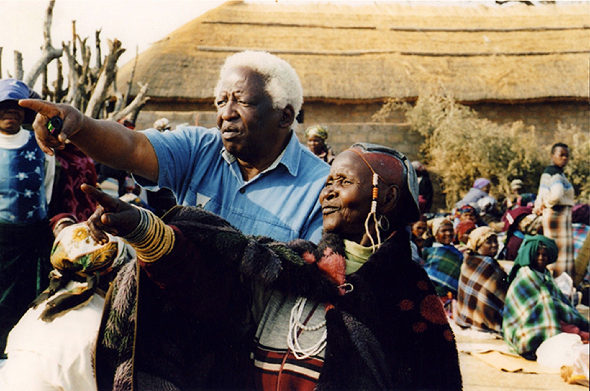 Legendary SA photographer Peter Magubane receives honorary doctorate ...