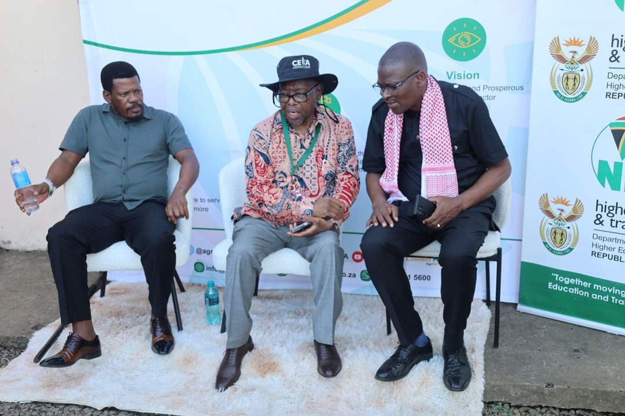 UNgqongqoshe nohlelo lokufukula amakhono