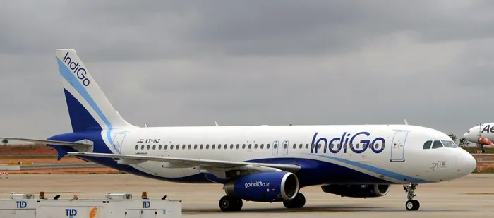Passenger’s ‘bomb’ text message forces almost 6-hour flight delay