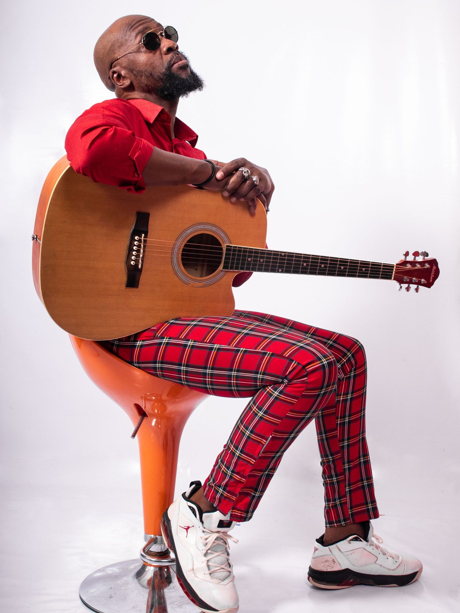 Bongo Riot chases music career but still thrives in ’9 to 5’ job