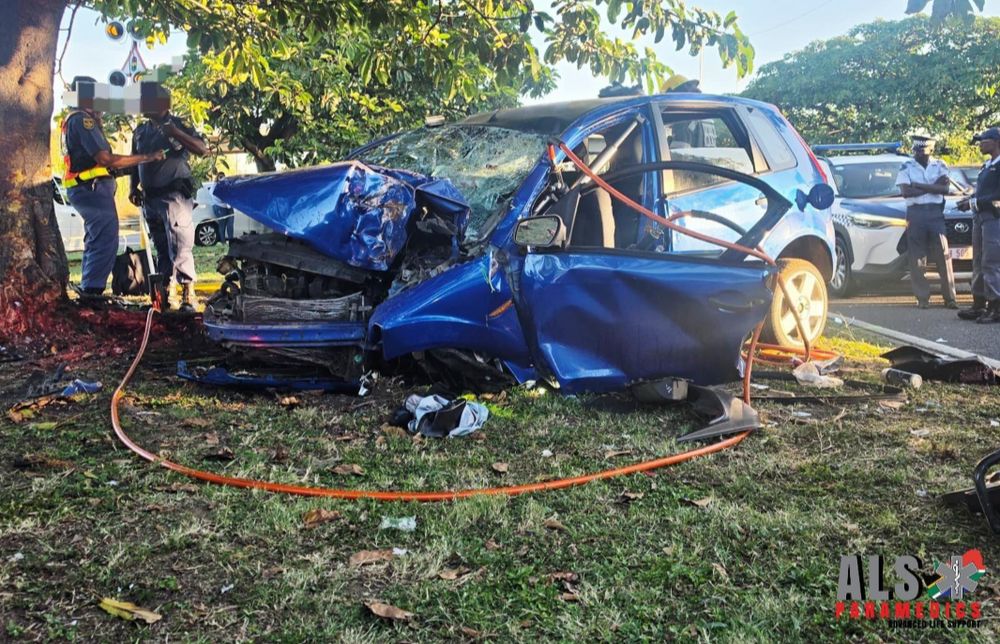 Fatal M4 accident in Durban: two young lives lost, three injured