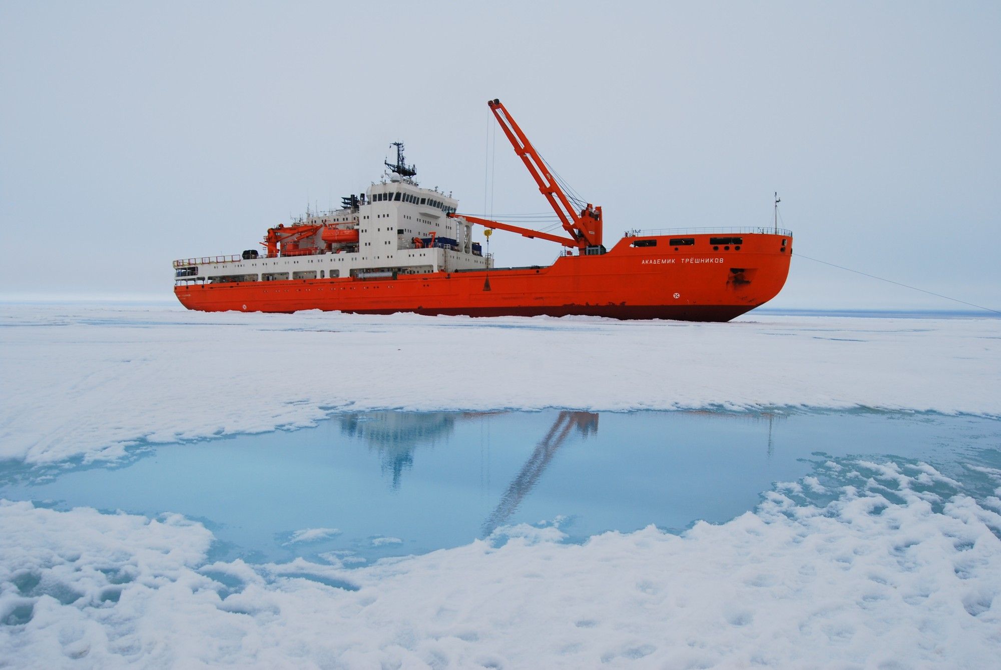 Cape send-off for groundbreaking Antarctic expedition