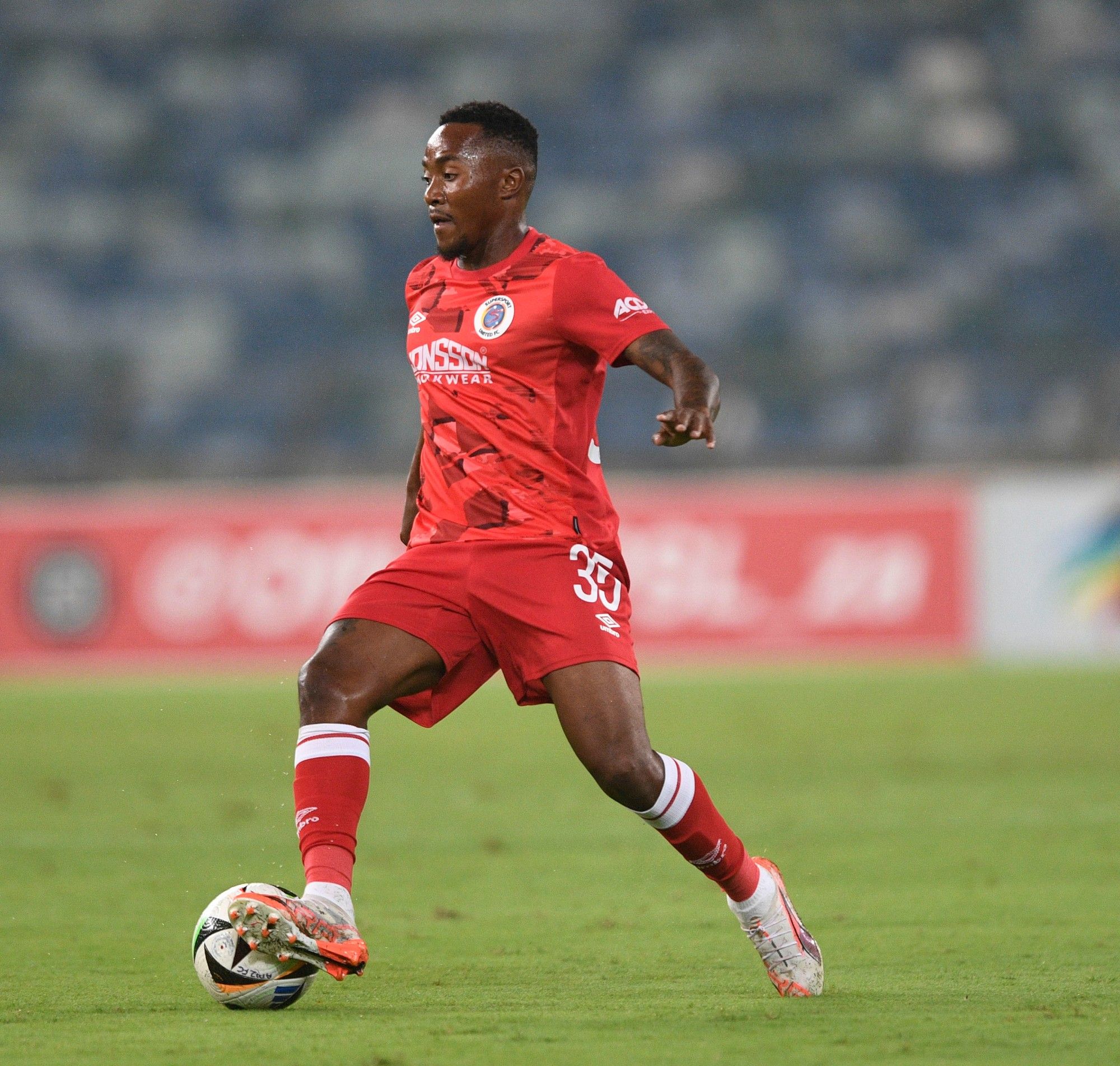 SuperSport United face Sundowns without loan star Maboe