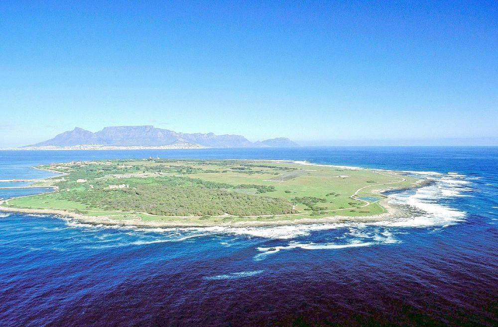 Join the Robben Island coastal clean-up