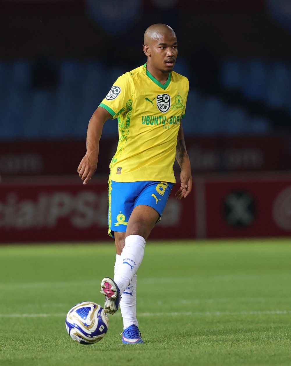 jayden-adams-rescues-mamelodi-sundowns-in-crucial-caf-champions-league-draw