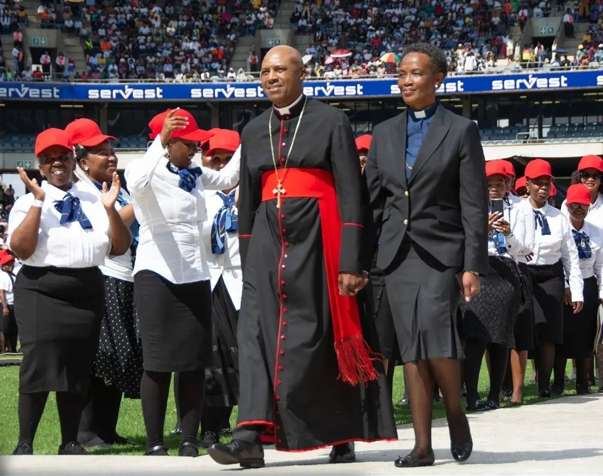 'God's Overflowing Love' descends on Orlando Stadium