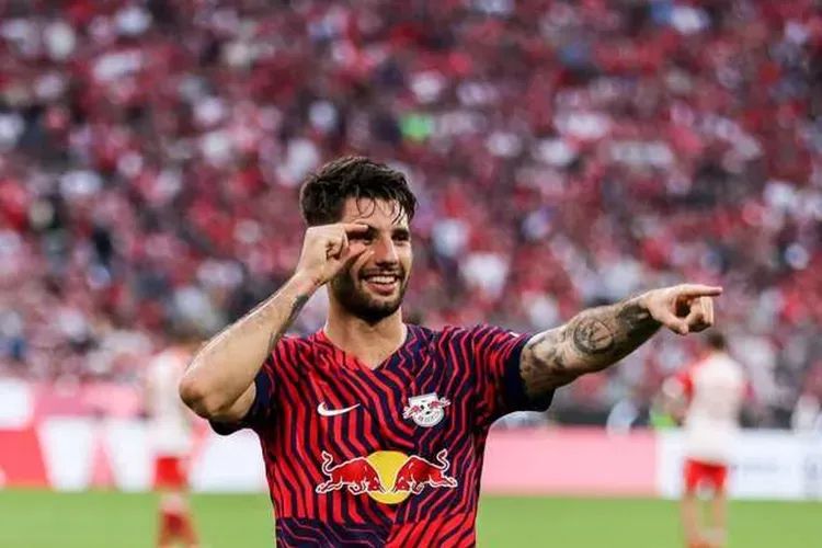 We don’t need to worry about what Arsenal is doing. It's in our hands