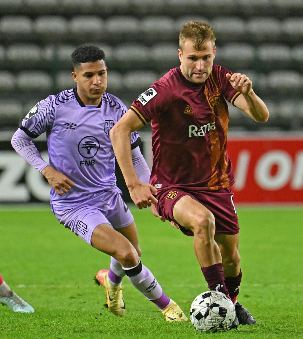 Coach Barker has in-form Stellenbosch players on high alert, fears ...