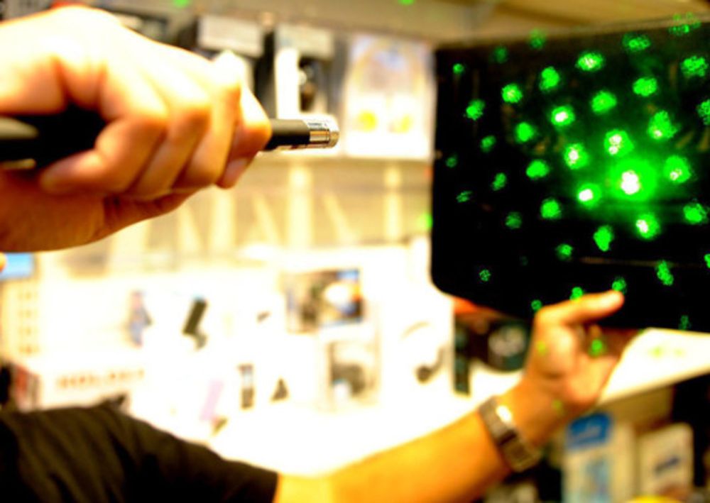 Lasers a threat to aircraft safety: SACAA