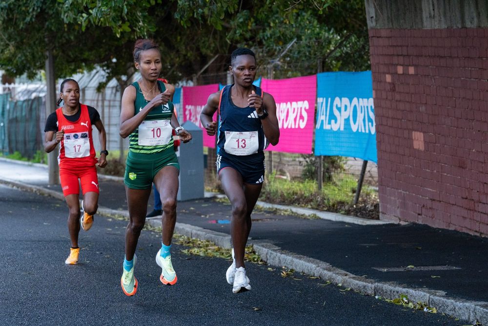 In-form Xaba blows rivals away in Joburg race