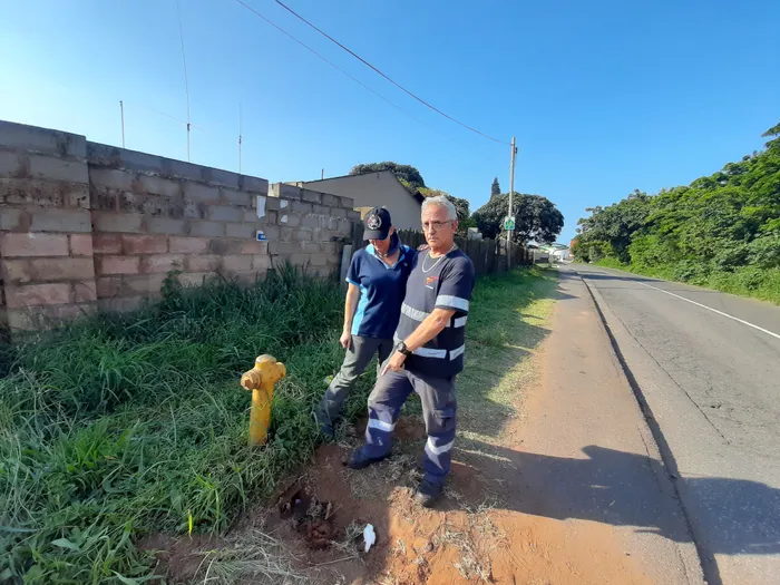 As Bluff house burns down, Durban resident raises alarm over state of ...