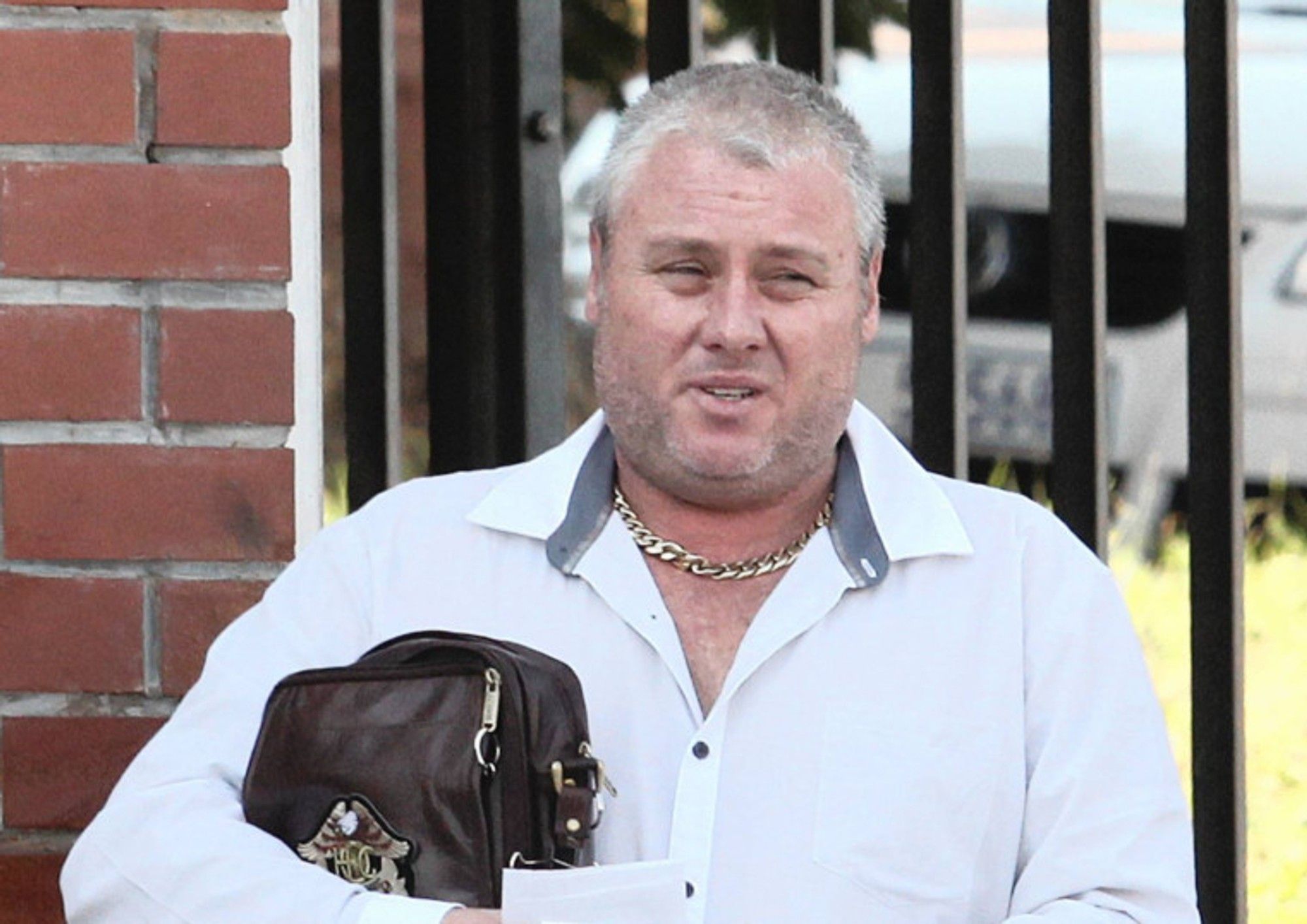 Witness tells of shady deal