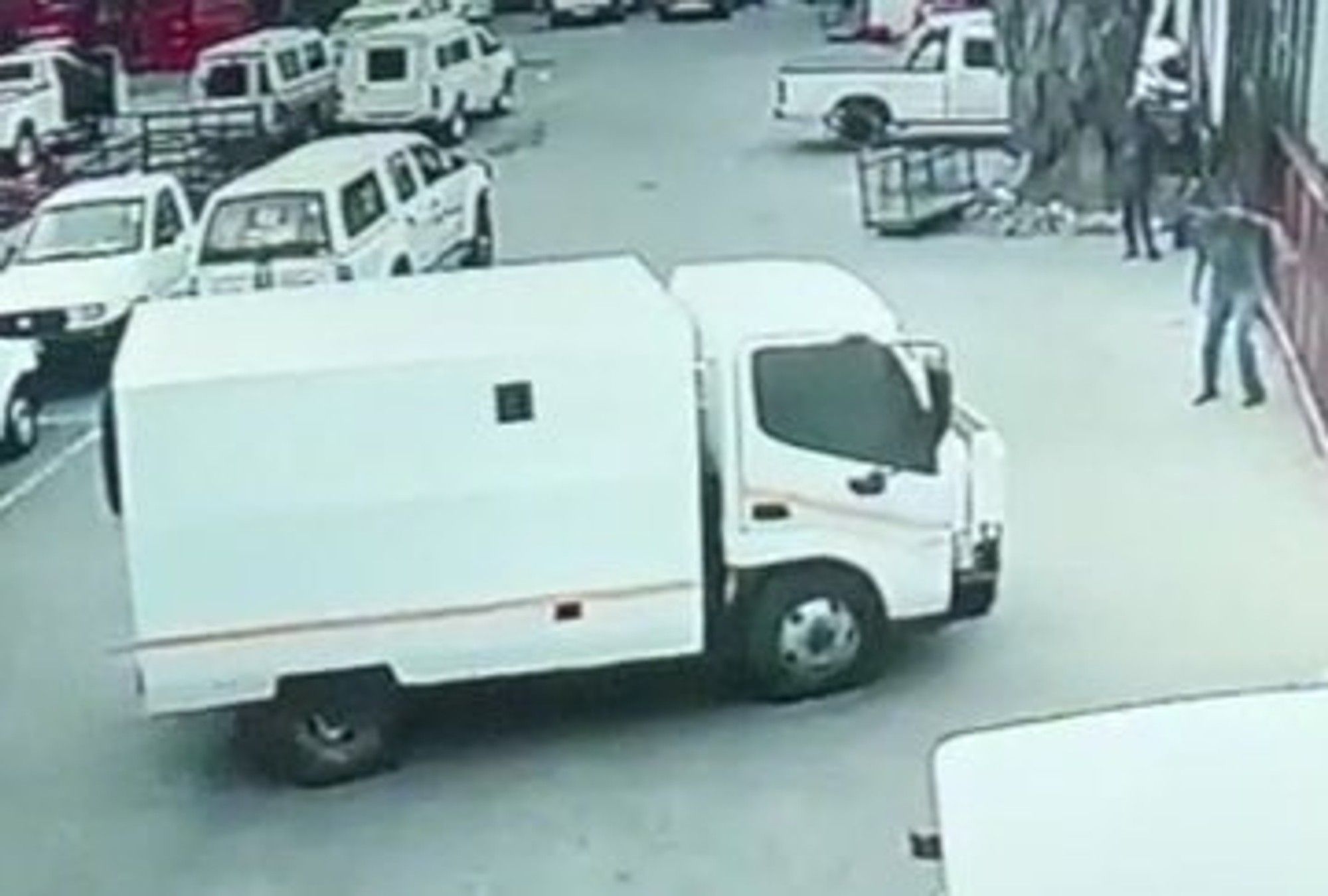 PICS: Criminals rock up in SBV uniforms & fake cash-in-transit van to ...