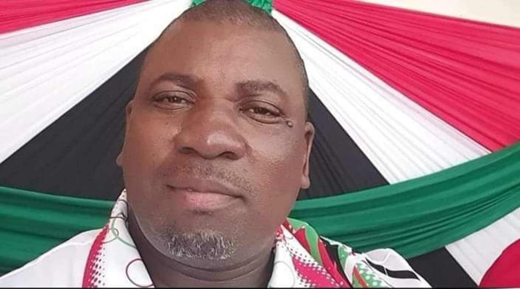 Ilahlekelwe iSADTU nesikolo saseGxulu