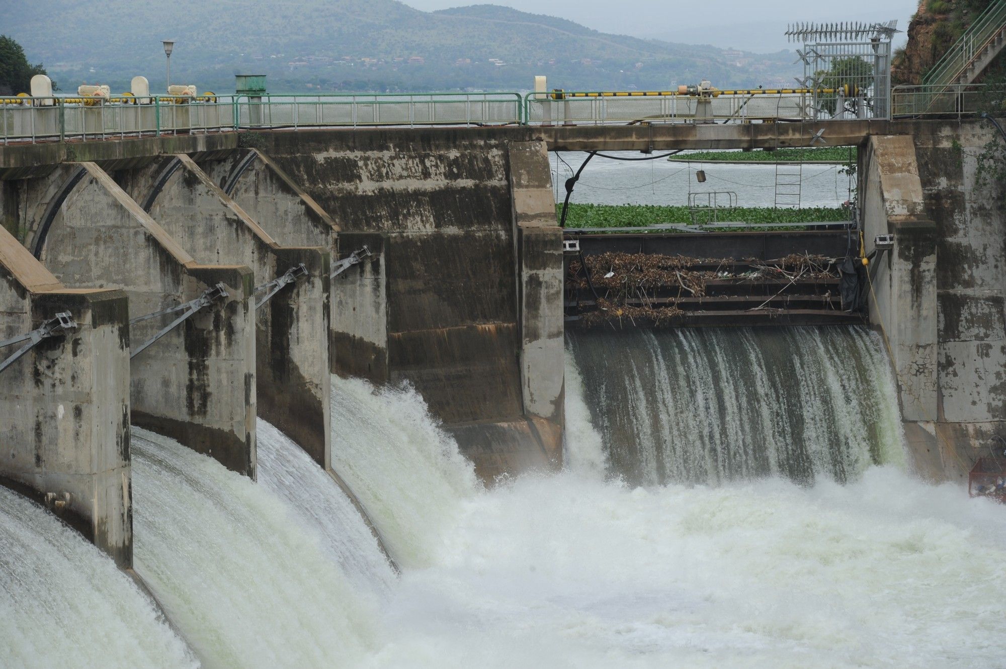 Water levels drop in North West dams