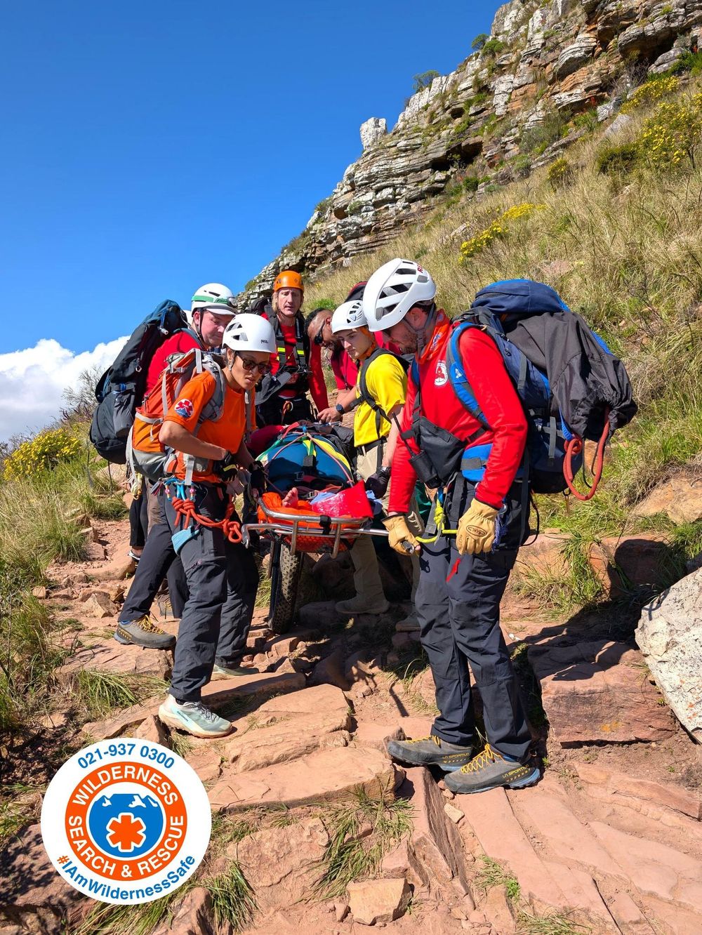 Injured hiker rescued from Lion’s Head
