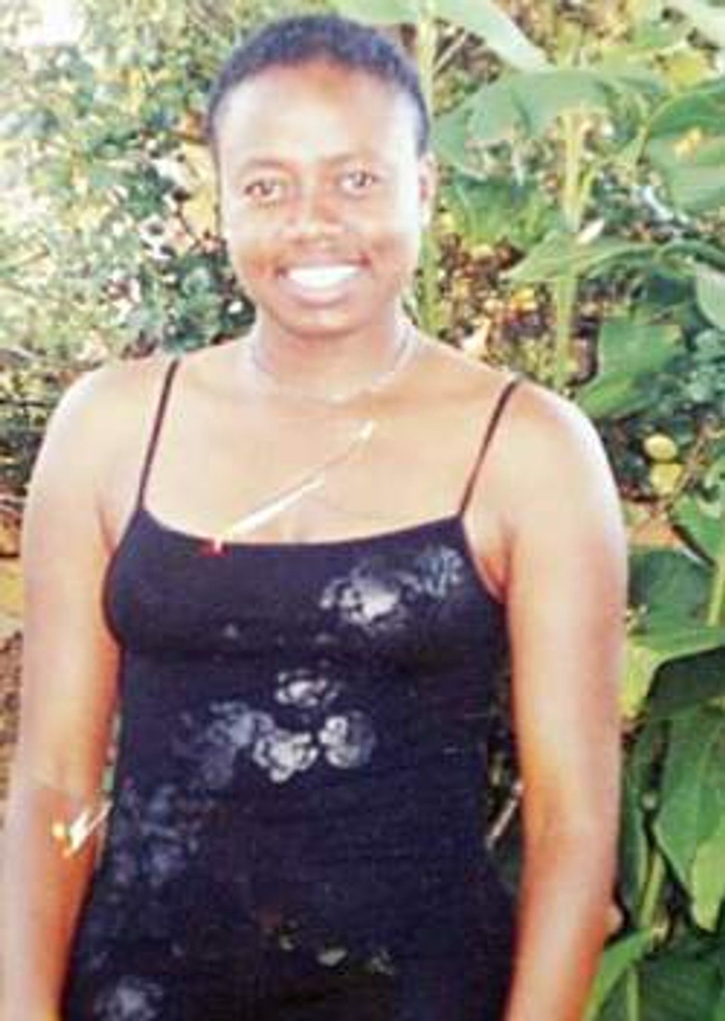 Actress Lindiwe Chibi dies