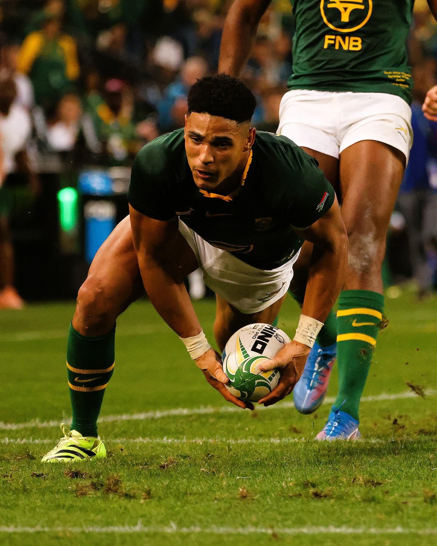 Sacha Feinberg-Mngomezulu dazzles as Springboks break records in ...