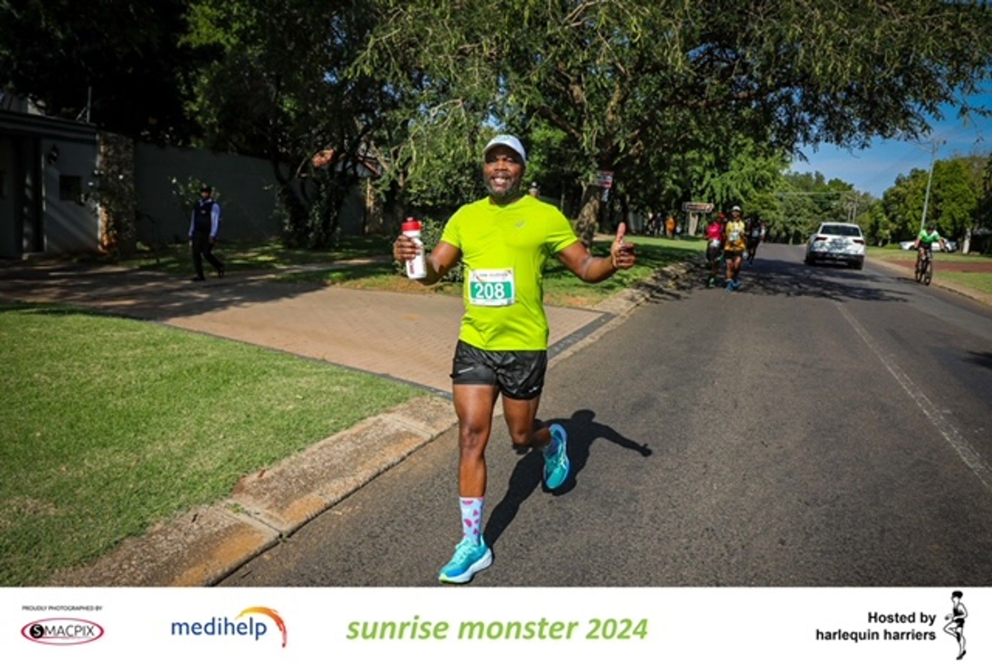 Runners tackle Two Oceans Marathon for Doctors Without Borders