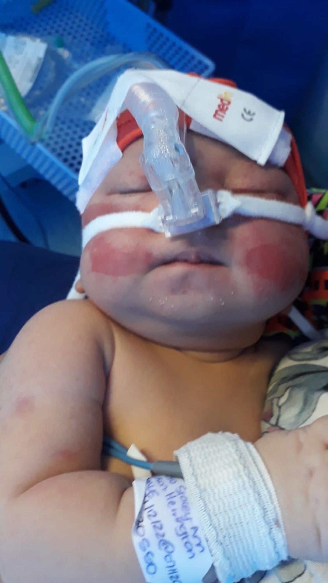 Parow mother cannot shake off traumatic birthing experience at Cape ...