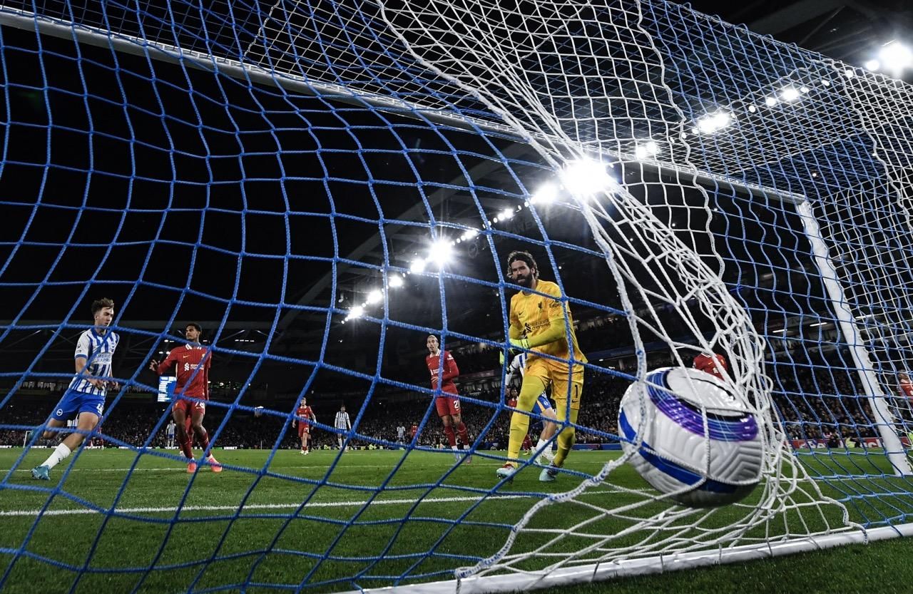 Liverpool stunned by Brighton's dramatic late comeback