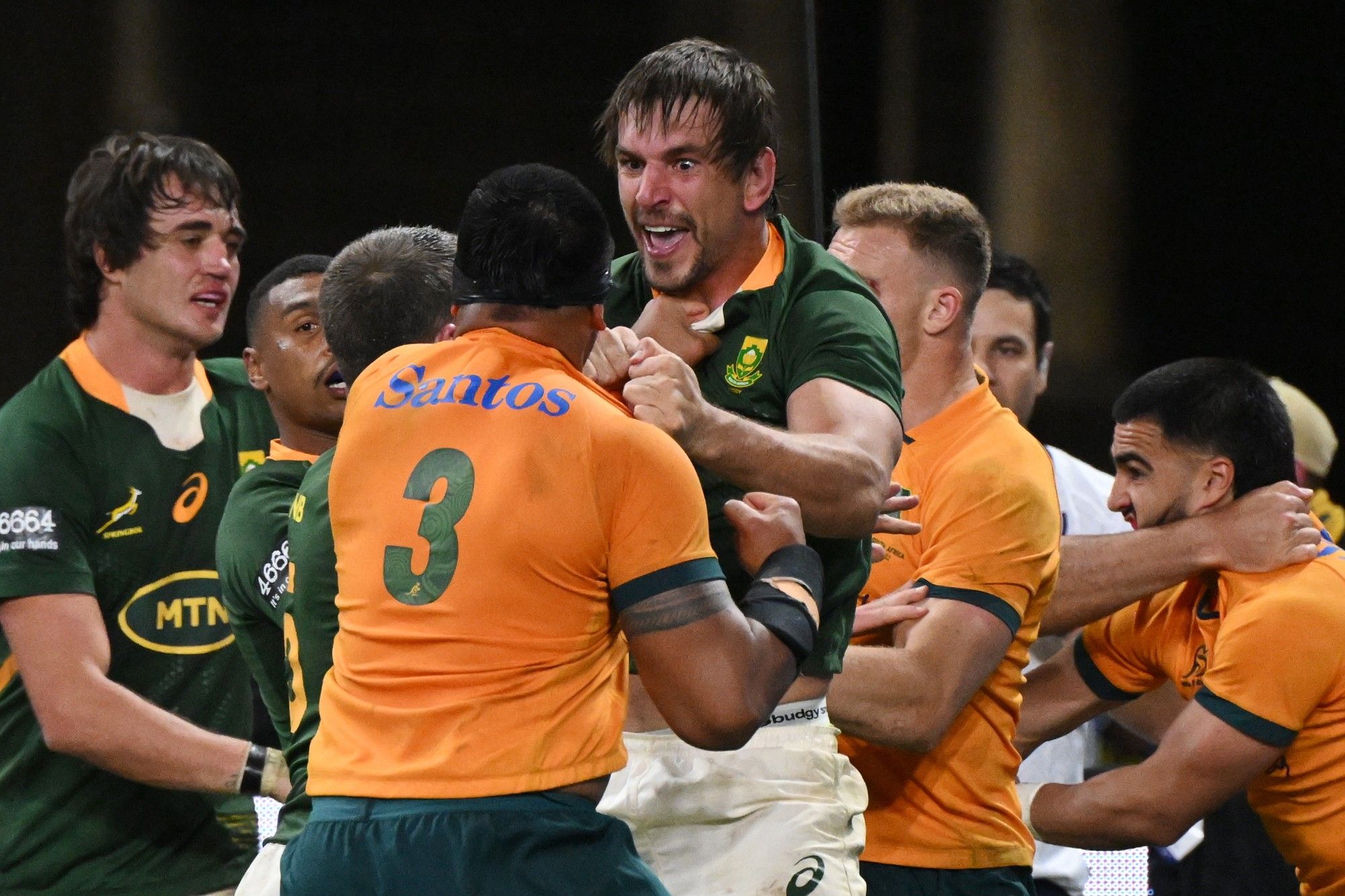 [WATCH] Boks on a rol: SA win fight and match in Sydney