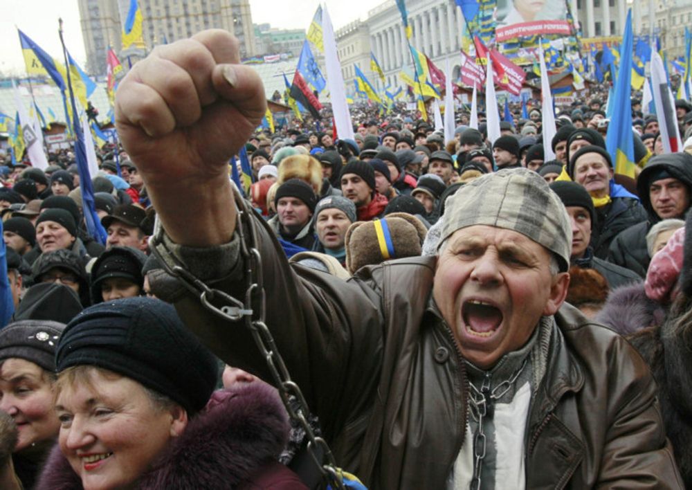 Protesters gather for rally in Kiev