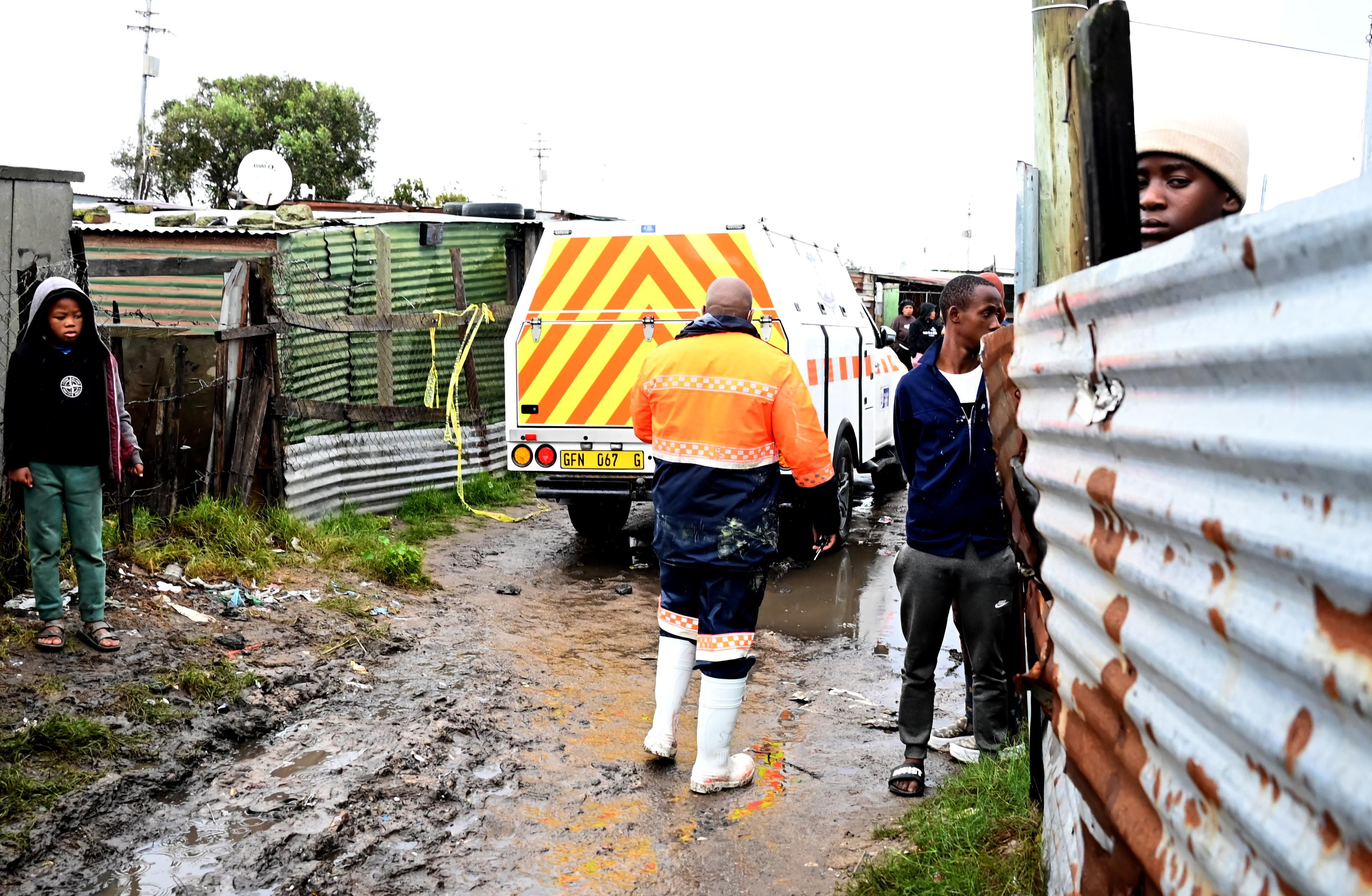 Police hunt for second suspect in Gugulethu shooting that left seven dead