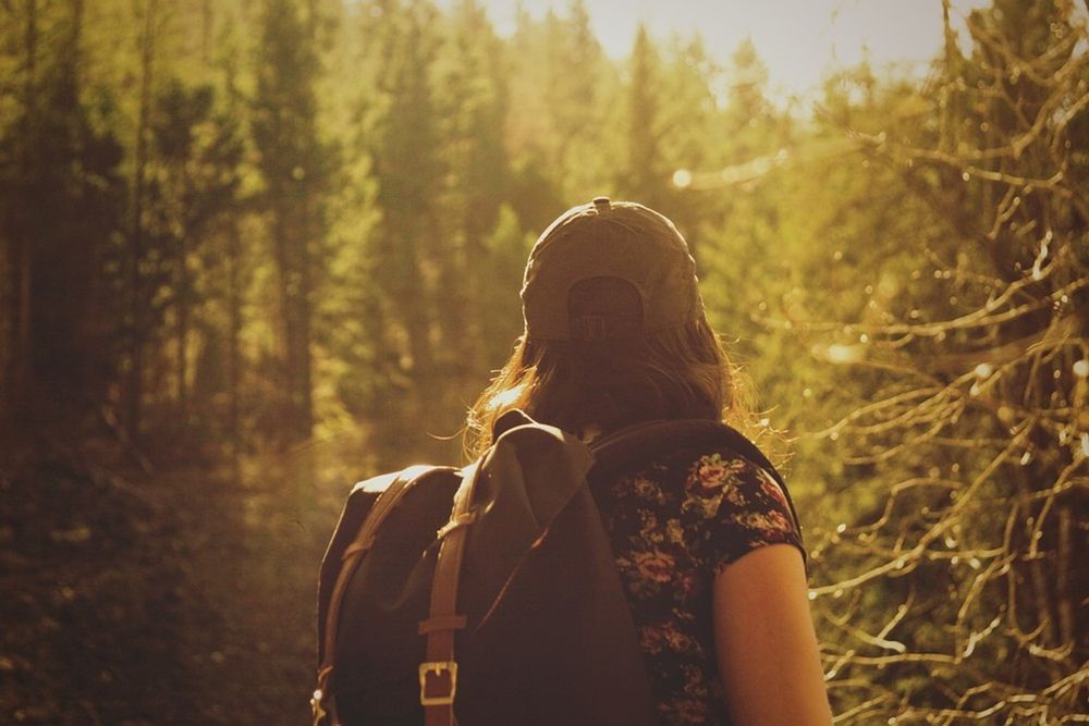 Safety travel gadgets for women travelling solo