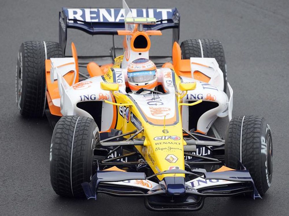 More development ahead for 2008 Renault F1 car