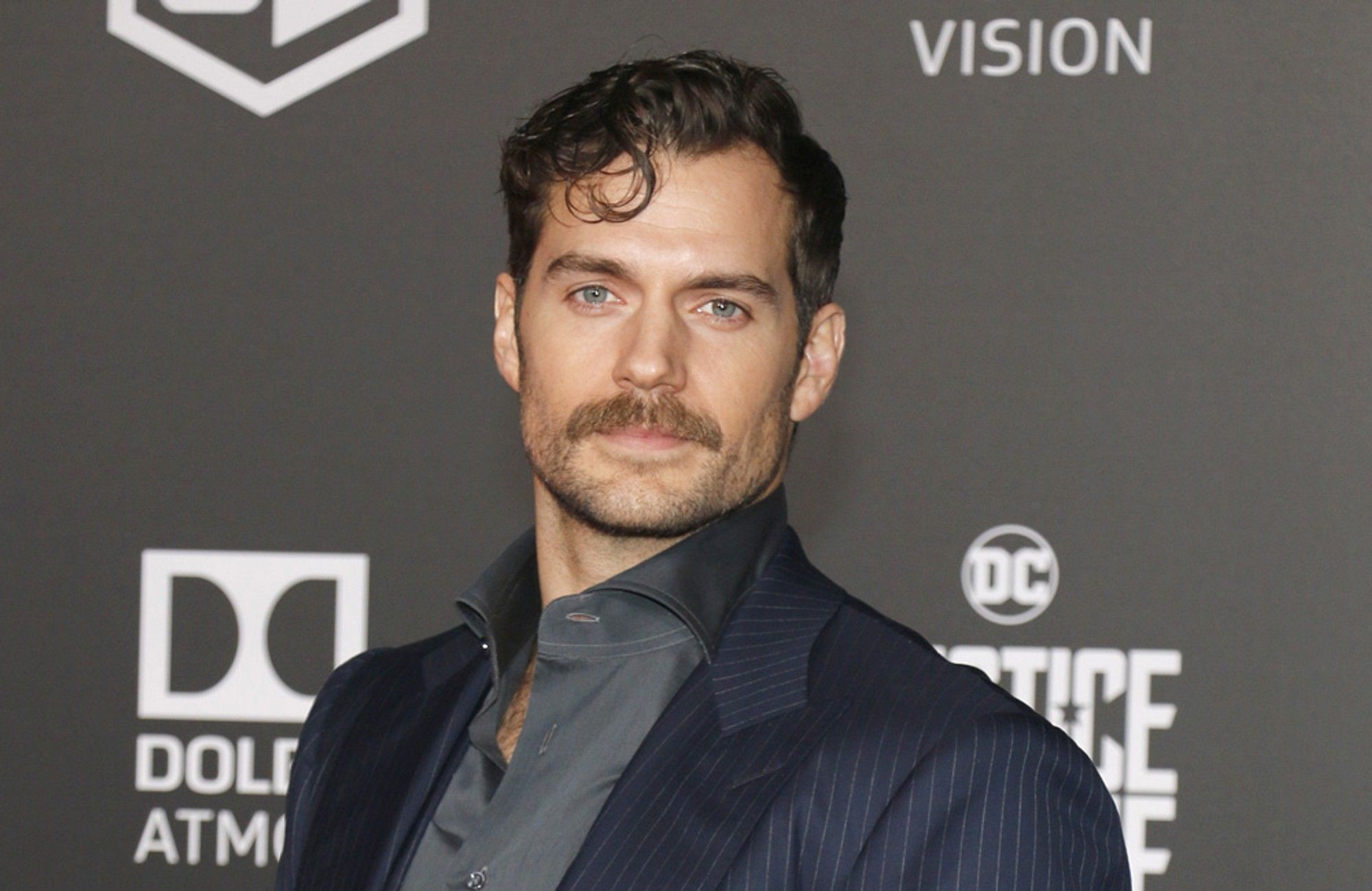 Henry Cavill slammed for 'too scared to flirt in case he's called a ...