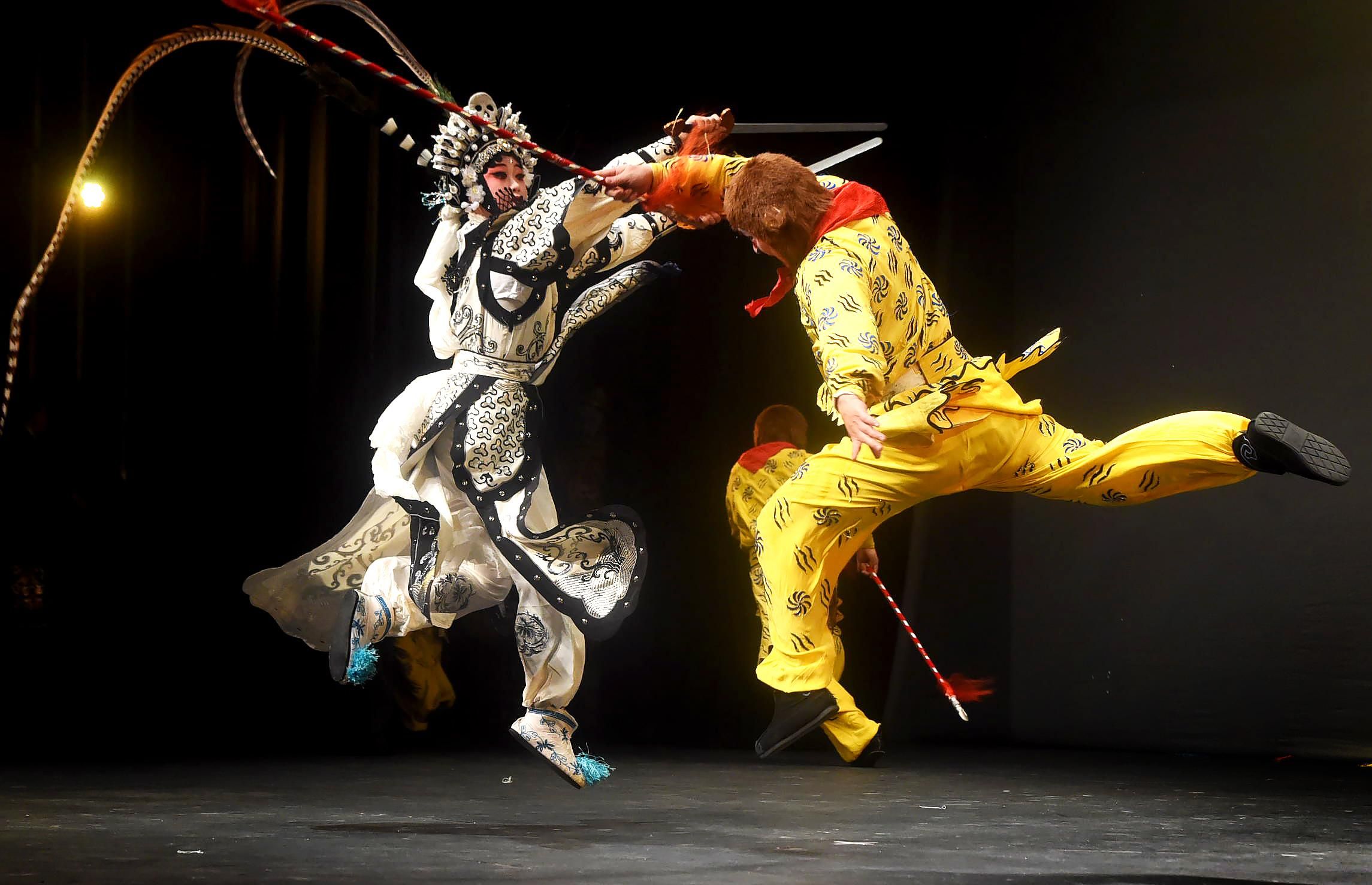 Wu Opera Brings 500 Years of Chinese Tradition to Johannesburg