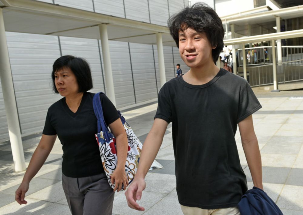 Teen accused of insulting Lee Kuan Yew