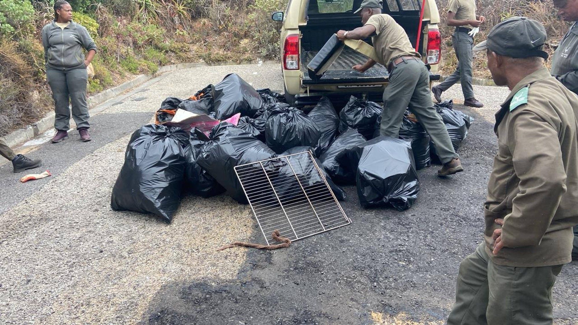 SANParks rangers double as litter clean-up warriors