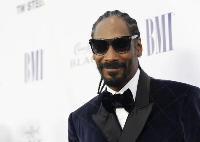 Snoop to profit from passion for puffing