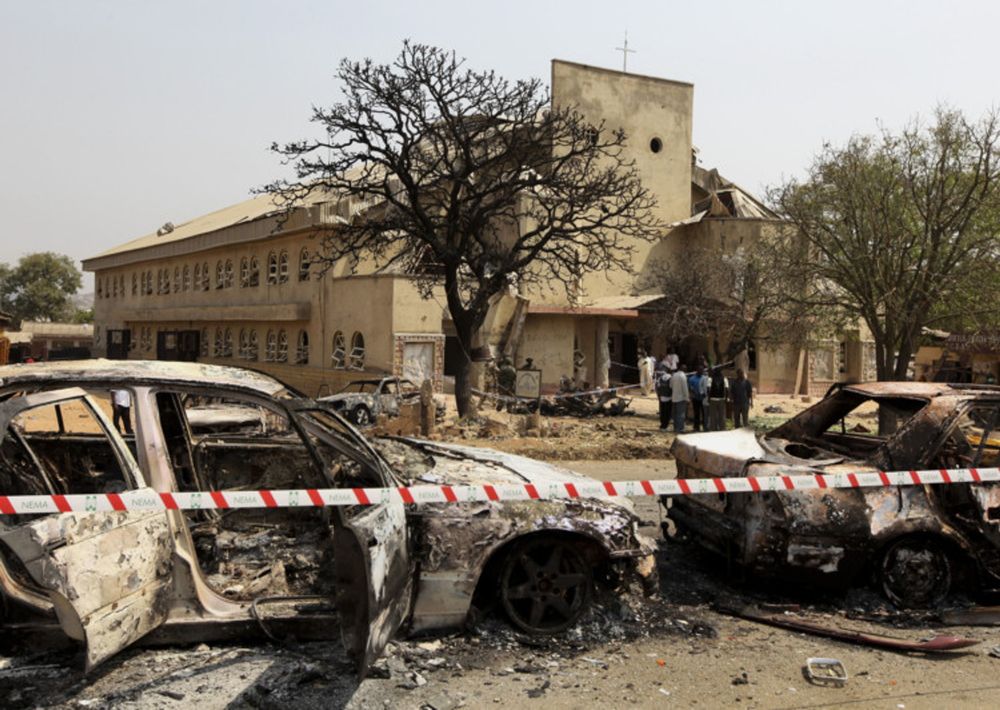 Nigerian cops raid bomb factories