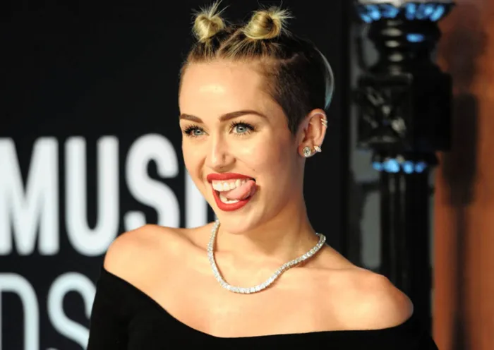 Secret romance for Mike and Miley?
