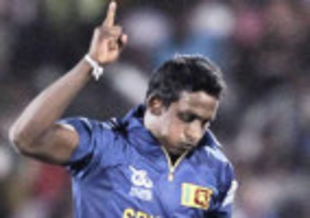 Mystery spinners crack Twenty20
