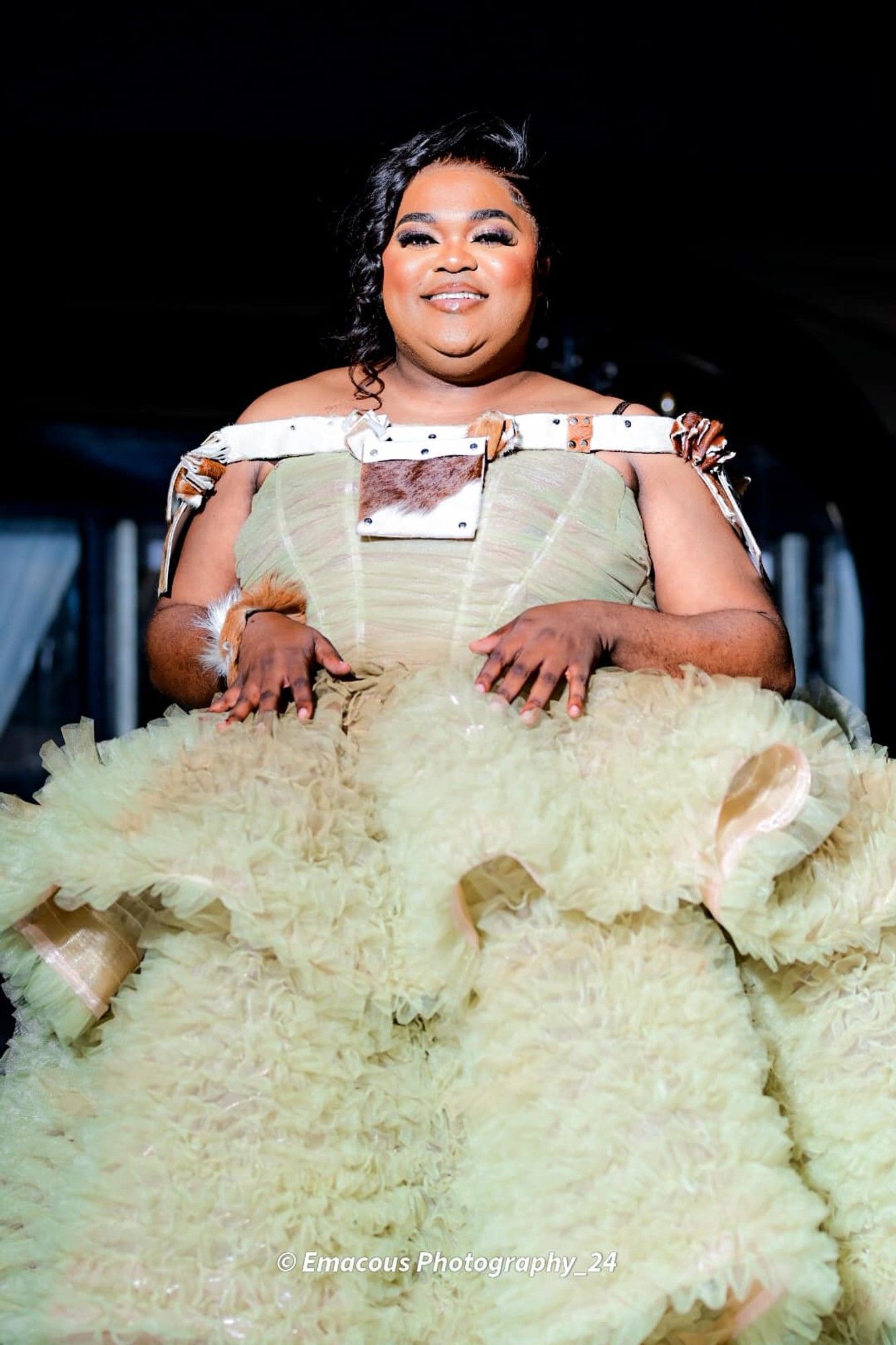 Isilomo somsakazi silaxaze Ukhozi FM kungazelele