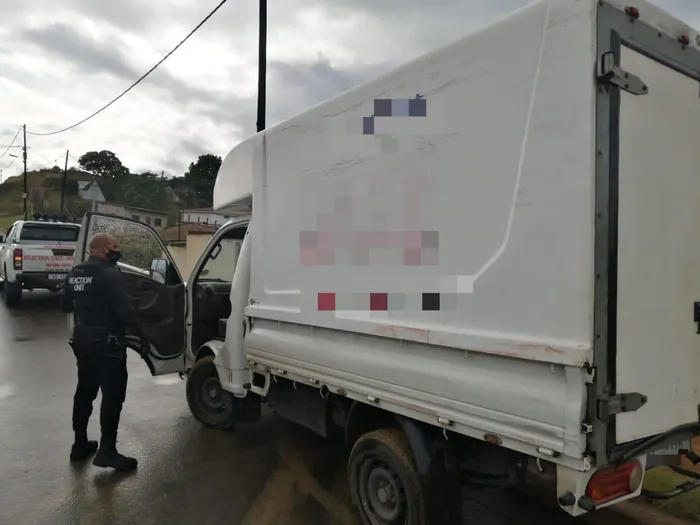 Could these be the Robin Hood of thieves? Gang robs van, forces driver ...