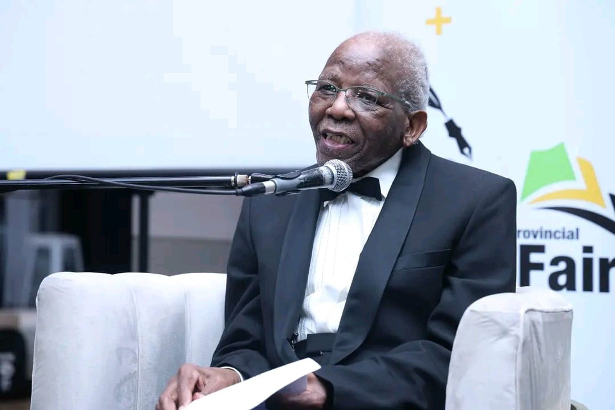 Halala kuNjingalwazi Tshobisa Mtuze!