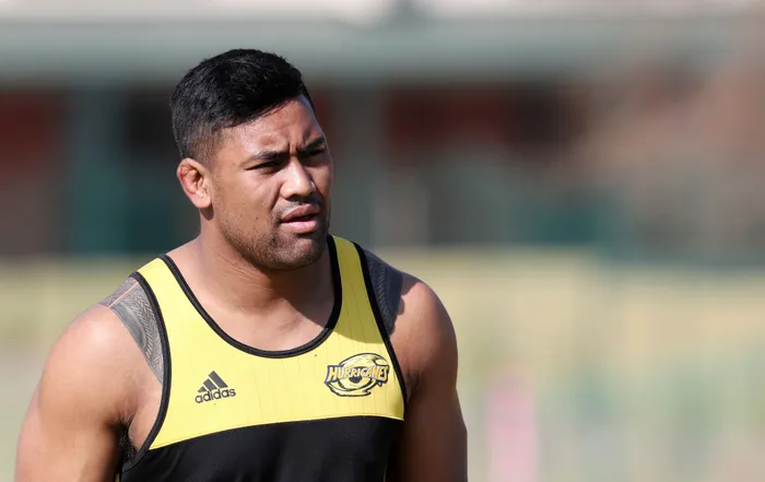 'Lucky' Savea survives car crash after falling asleep at wheel