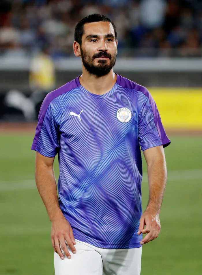 Man City midfielder Gundogan extends contract until 2023