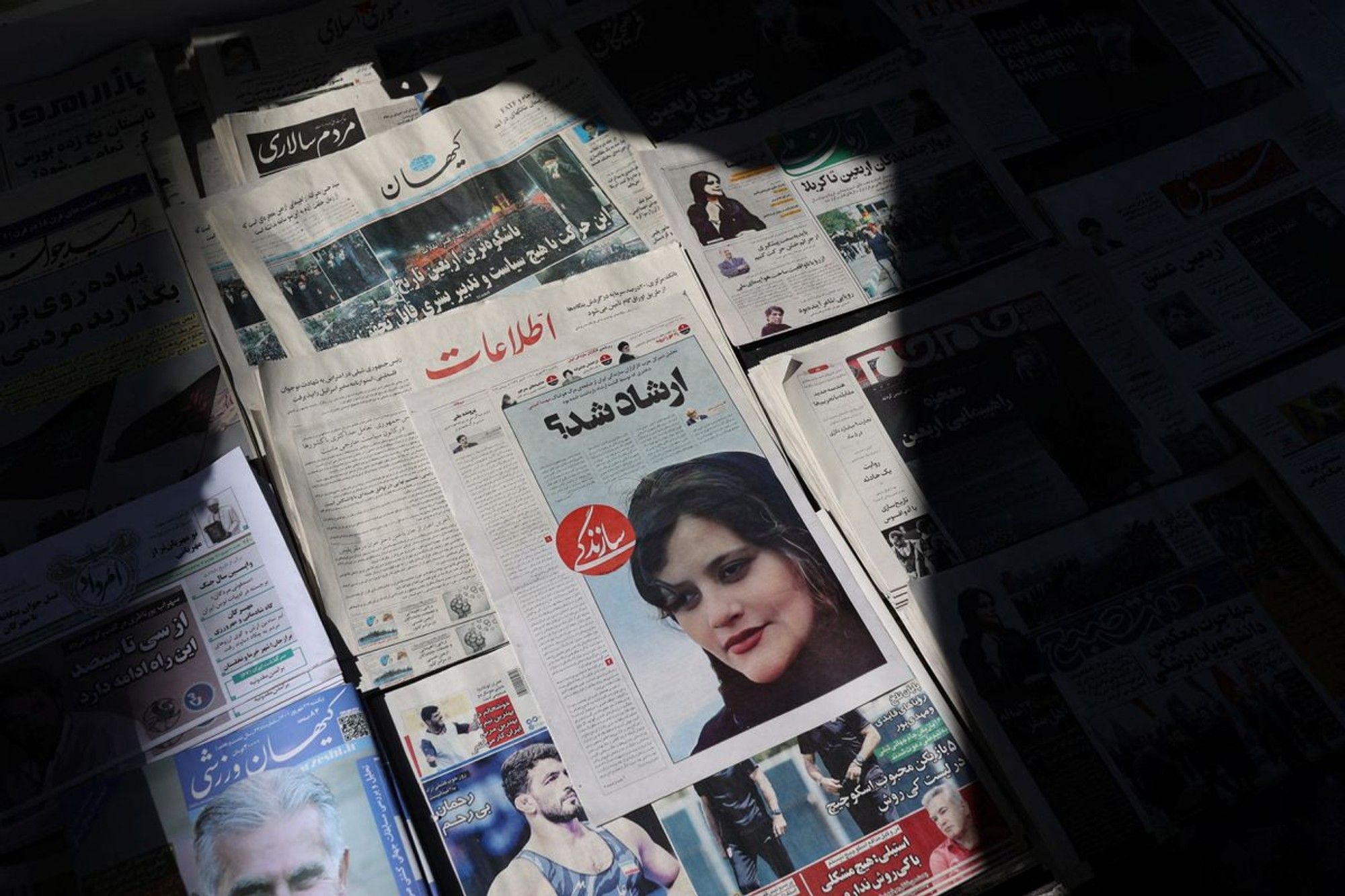 Death of young Iranian woman puts spotlight on morality police