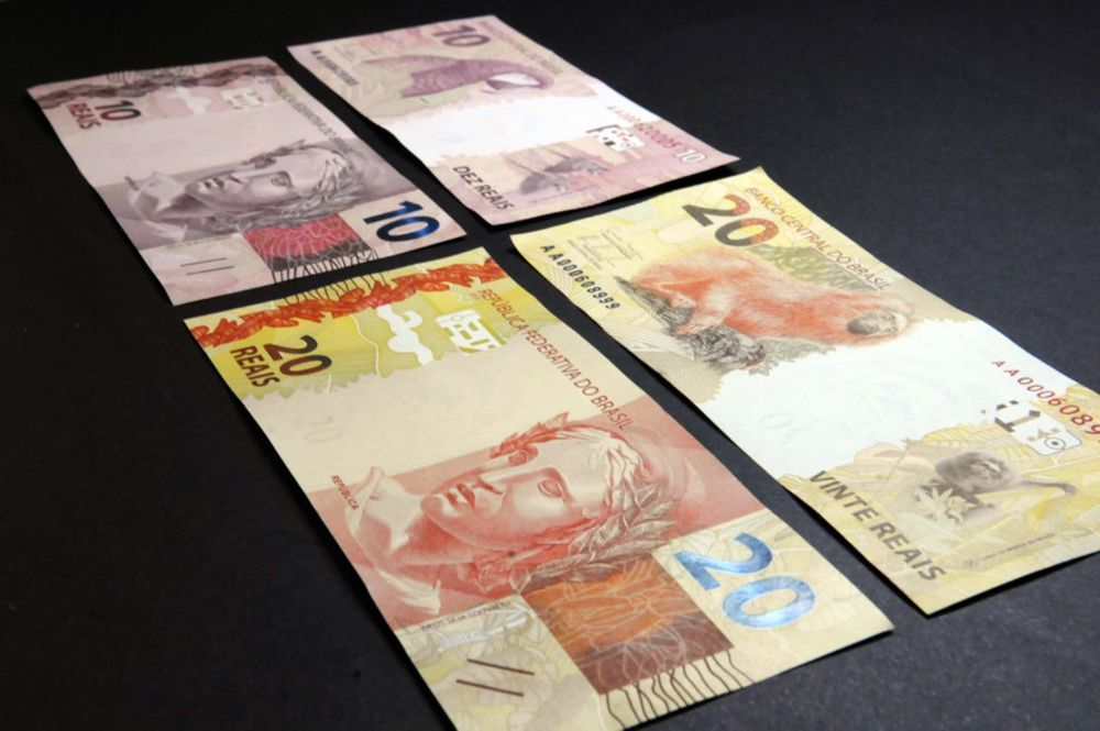 Brazil keeps rates steady