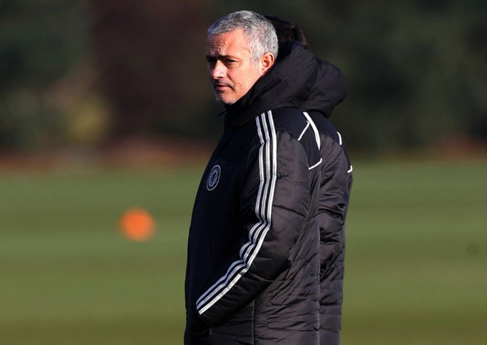 Mourinho backs Chelsea’s misfiring strikers