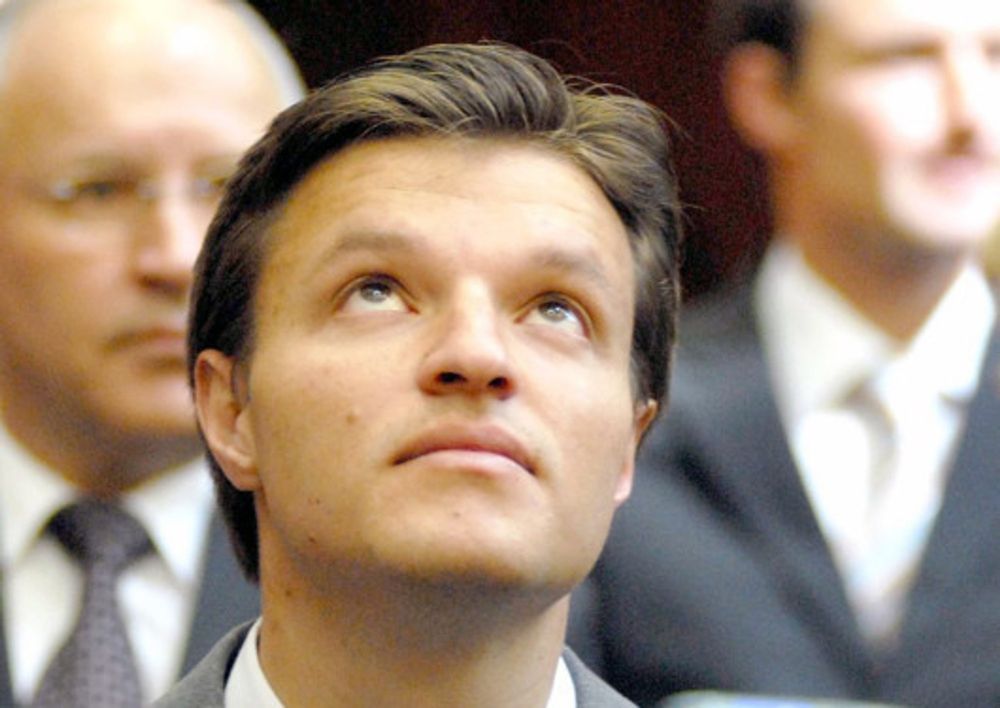 Van der Vyver looks to UN for payout