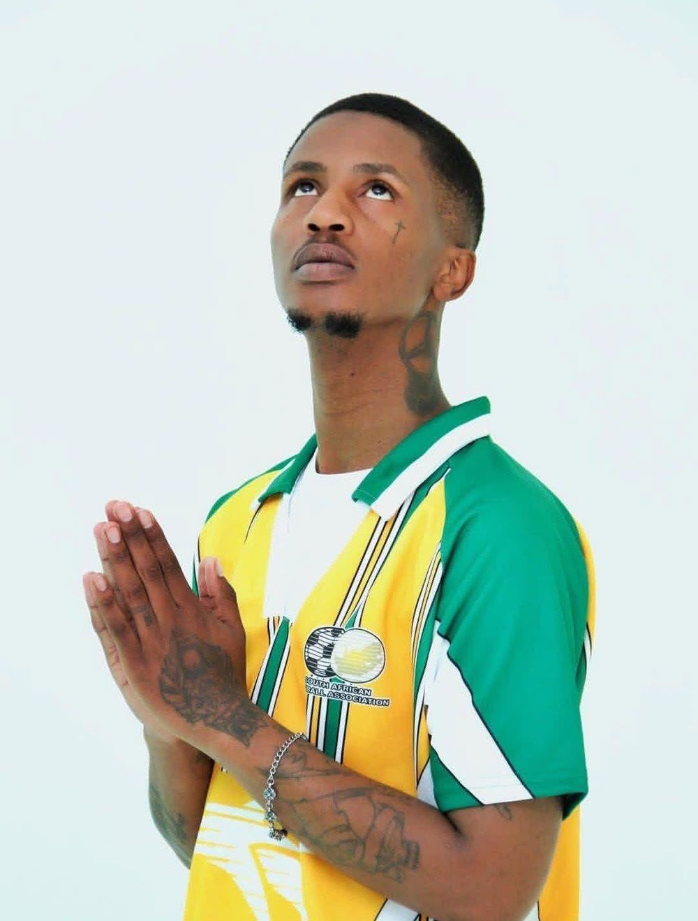 Emtee management issues statement after rapper is granted bail